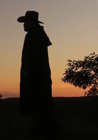 Watch Mantracker S04:E03 - Carla and Amanda - Free TV Shows | Tubi