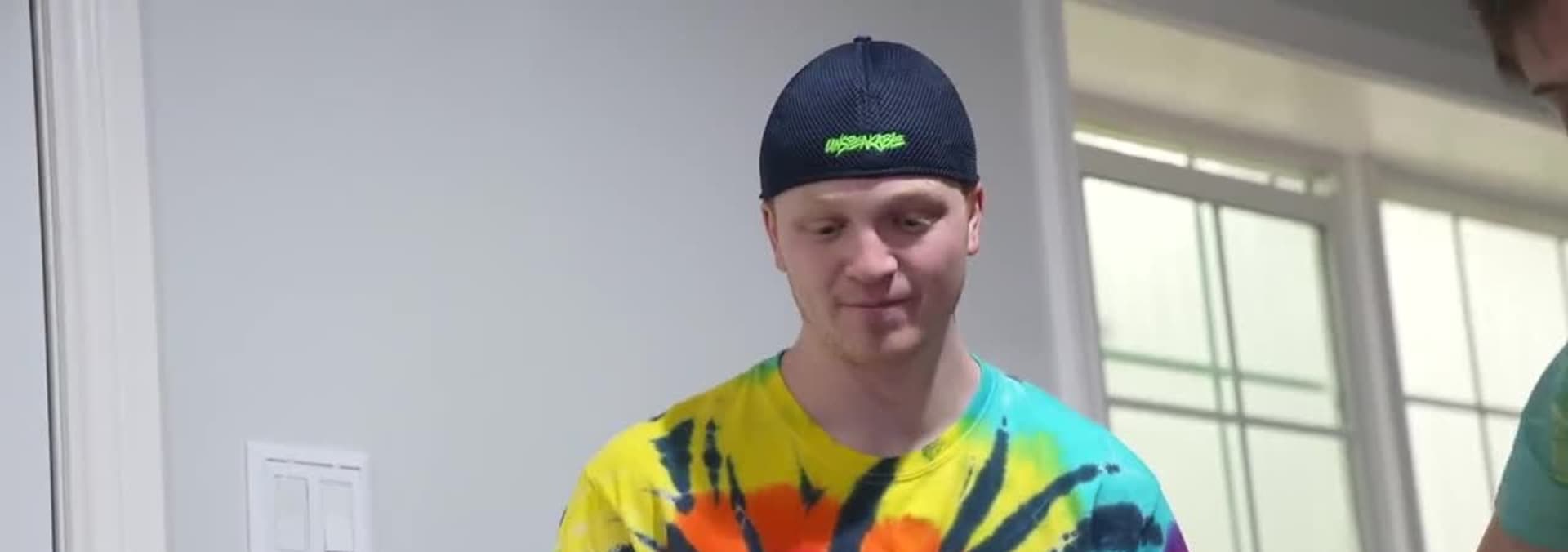 Watch Unspeakable S09:E15 - Filling My Entire House With Orbeez - Free ...