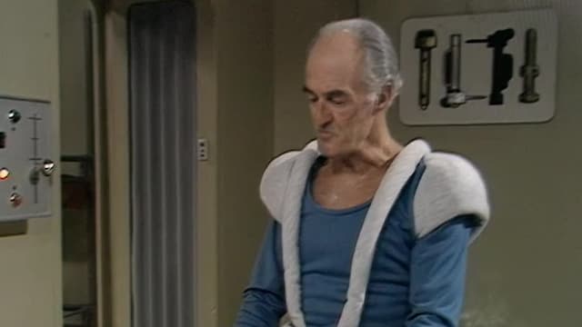 Watch Classic Doctor Who: The Fourth Doctor S13:E06 - Planet of Evil ...