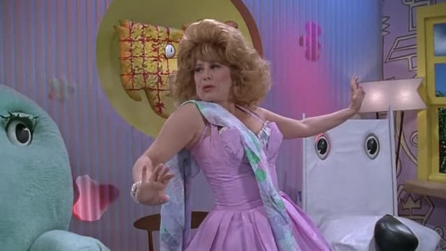 Watch Pee-Wee's Playhouse S05:E03 - Front Page Pee-Wee - Free TV Shows ...