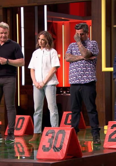Watch MasterChef S13:E14 - Kelsey's Stadium Food - Free TV Shows | Tubi