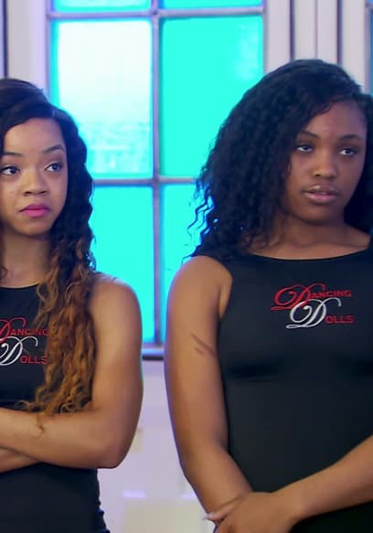 Watch Bring It S04:E26 - The Dolls' Last Chance - Free TV Shows | Tubi