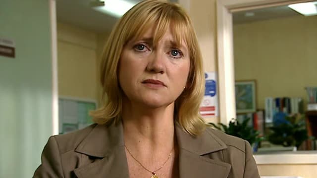 Watch Waterloo Road S03:E01 - Episode 1 - Free TV Shows | Tubi