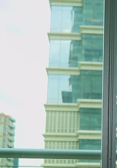 Watch Game Changers S01:E16 - Henry Kravis - Free TV Shows | Tubi