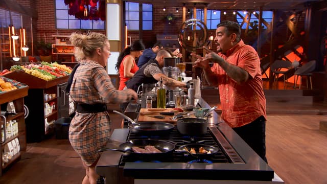 Watch MasterChef S12:E01 - Back to Win: Audition Battles (Pt. 1) - Free ...