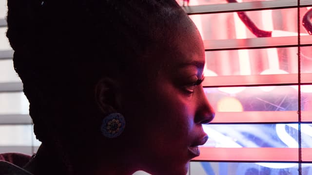 Watch Etheria S05:E05 - Skin Deep - Free TV Shows | Tubi