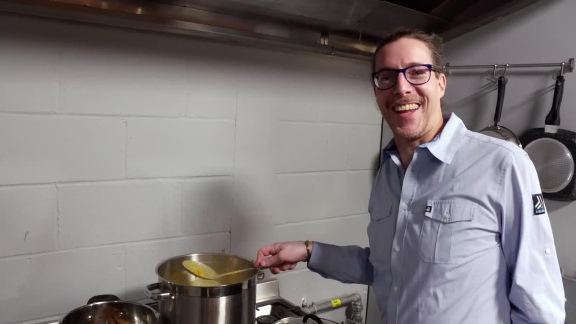 Watch Cooking Up a Fortune - Free TV Shows | Tubi