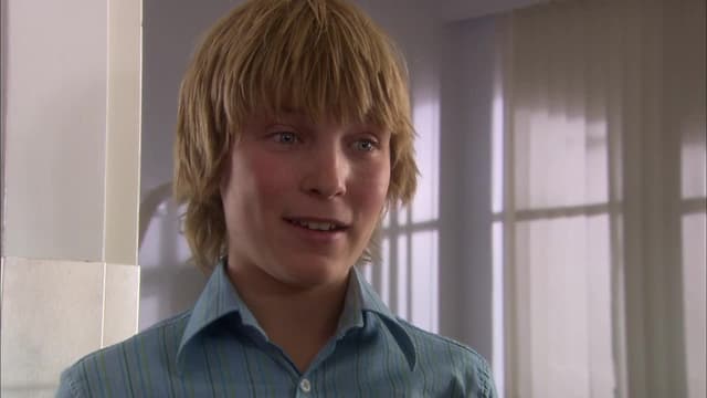 Watch Lockie Leonard S01:E22 - ANGELS and MONSTERS - Free TV Shows | Tubi