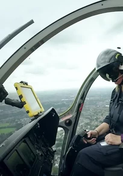 Watch Helicopter ER S01:E15 - Episode 15 - Free TV Shows | Tubi