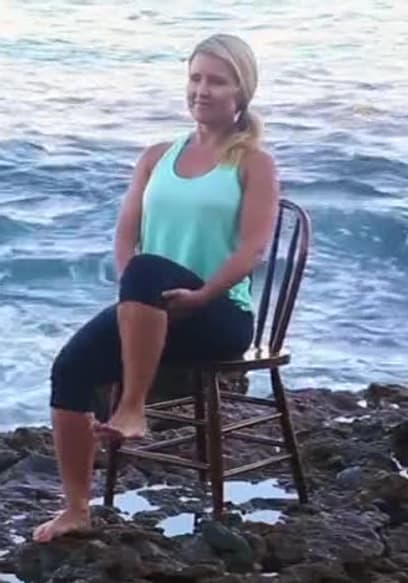 Watch Happy Yoga With Sarah Starr S04:E07 - Seashore Cove - Free TV Shows | Tubi