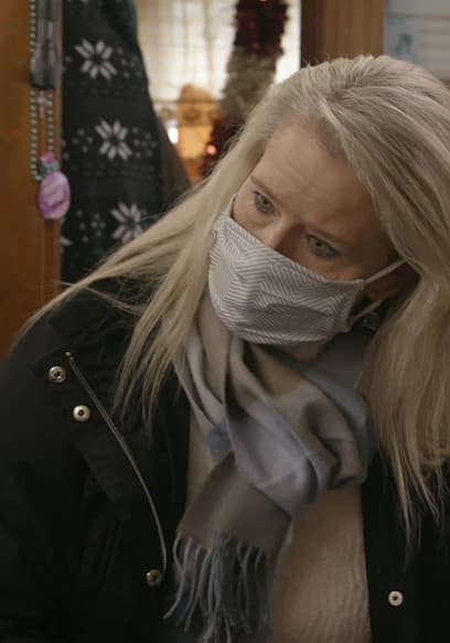 Watch Hoarders S12:E05 - Meryl - Free TV Shows | Tubi