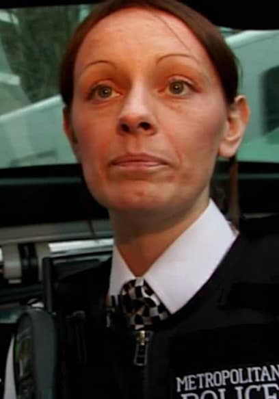 Watch Brit Cops S02:E05 - Episode 5 - Free TV Shows | Tubi