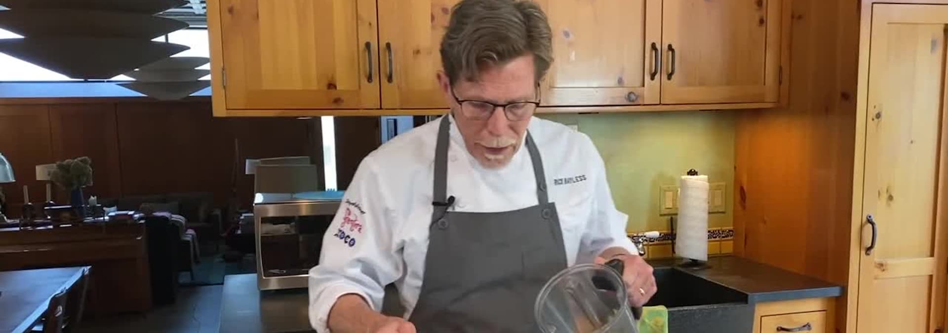 Watch Exploring Mexico's Kitchen With Rick Bayless S01:E02 - Beginner's ...