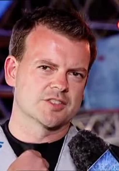 Watch Wipeout Canada S01:E10 - Food Fight - Free TV Shows | Tubi