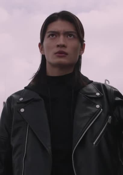 Watch Kamen Rider Geats S01:E38 - Longing F: The Nine-Tailed White Fox ...