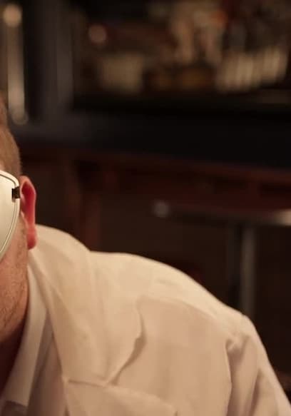 Watch Above Average Presents S03:E06 - I Can Read, C - Free TV Shows | Tubi