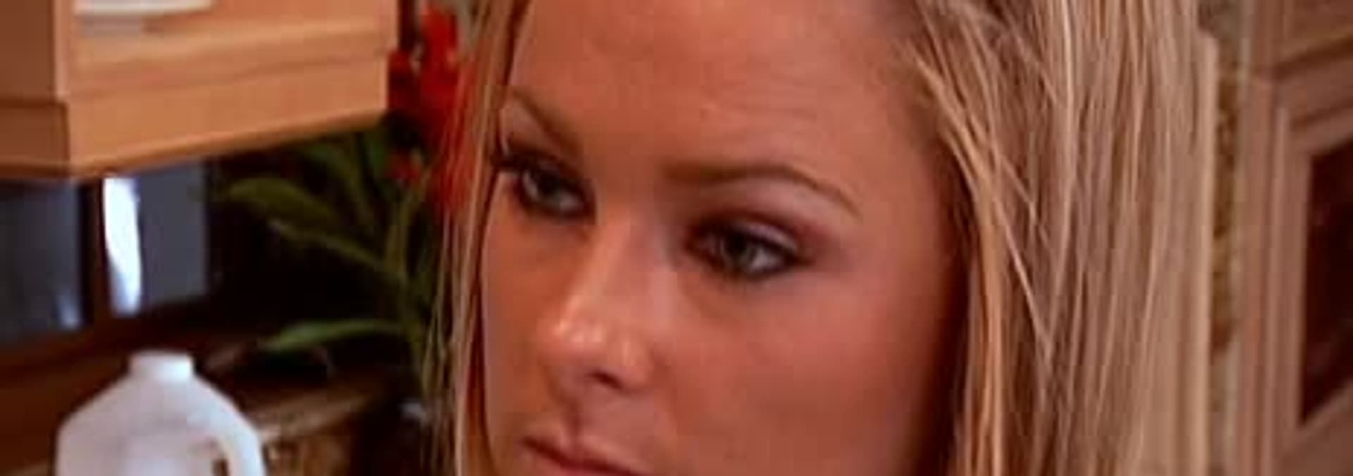 Watch Bad Girls Club S05:E09 - Life's a Bleach - Free TV Shows | Tubi