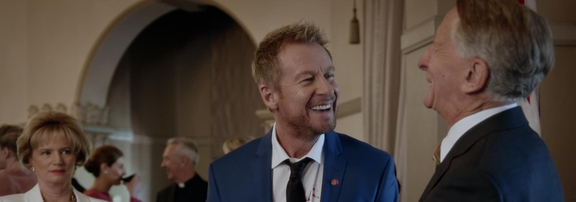 Watch Rake S05:E01 - Greene v the World - Free TV Shows | Tubi