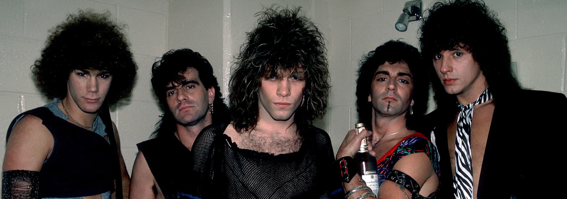 Watch Breaking the Band S04:E02 - Bon Jovi - Free TV Shows | Tubi