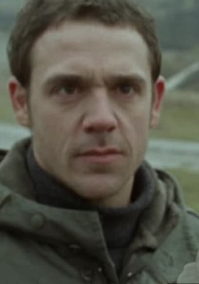 Watch Ultimate Force S01:E02 - Just a Target - Free TV Shows | Tubi