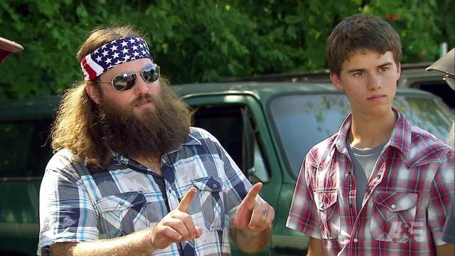 Watch Duck Dynasty S02:E03 - Truck Commander - Free TV Shows | Tubi