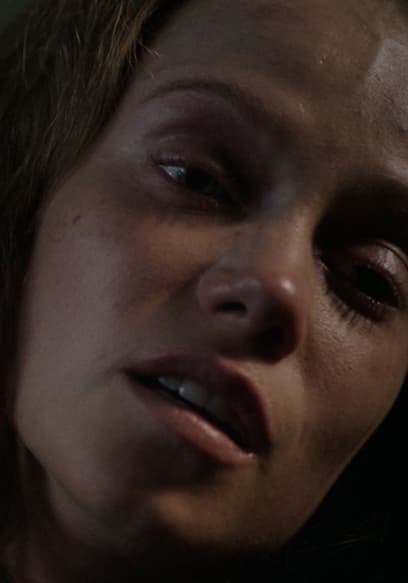 Watch Love in Chains S01:E21 - Episode 21 - Free TV Shows | Tubi