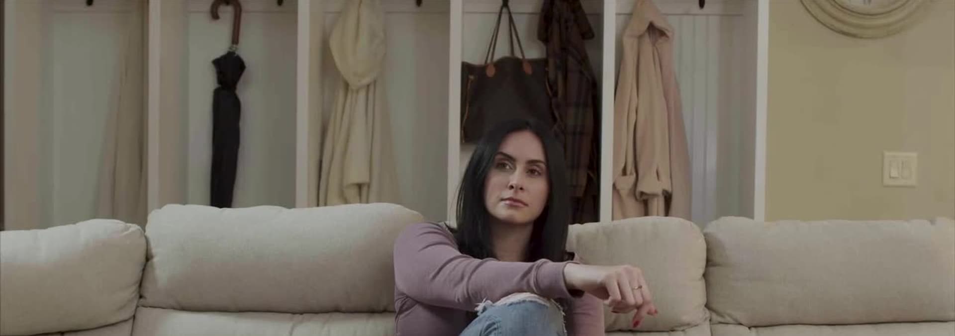 Watch Ma's House S01:E04 - The Therapist - Free TV Shows | Tubi