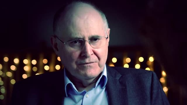 Watch The Real Prime Suspect S02:E06 - A Serial Killer in the Making ...