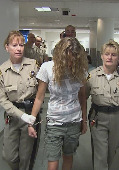 Watch Jail S06:E21 - Mad About Everybody - Free TV Shows | Tubi