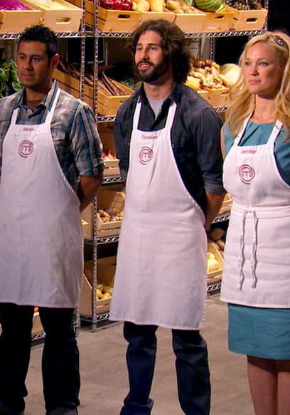 Watch MasterChef S02:E19 - Top 3 Compete - Free TV Shows | Tubi