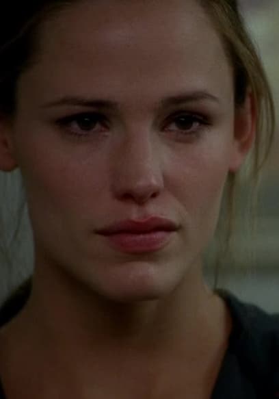 Watch Alias S02:E13 - Phase One - Free TV Shows | Tubi