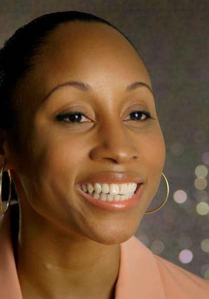 Watch Keasha's Perfect Dress S01:E01 - Tangara, Caro - Free TV Shows | Tubi