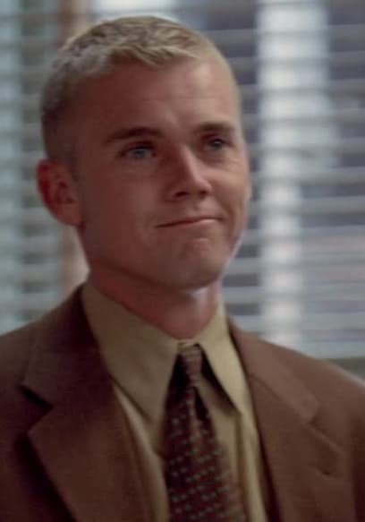 Watch NYPD Blue S08:E02 - Waking Up Is Hard to Do - Free TV Shows | Tubi