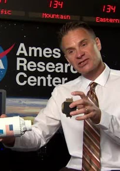 Watch Xploration Outer Space S01:E07 - Journey to the Moon - Free TV ...