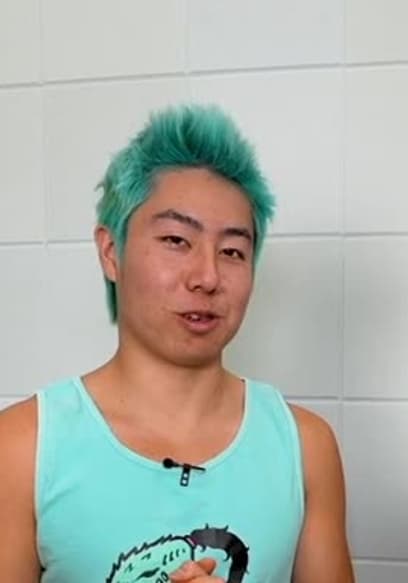 Watch ZHC S01:E05 - I Just Customized the World's Largest PS5 - Free TV ...