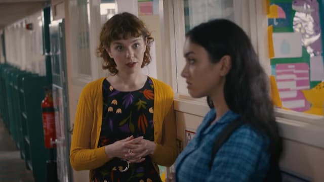 Watch Flunk S02:E01 - Somebody New - Free TV Shows | Tubi