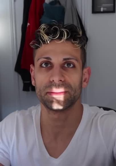 Watch Real Hauntings: The Dybbuk Box S01:E02 - Ali Houmani - Free TV ...