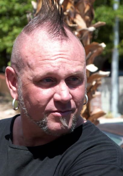 Watch Counting Cars S07:E18 - Naughty Nomad - Free TV Shows | Tubi