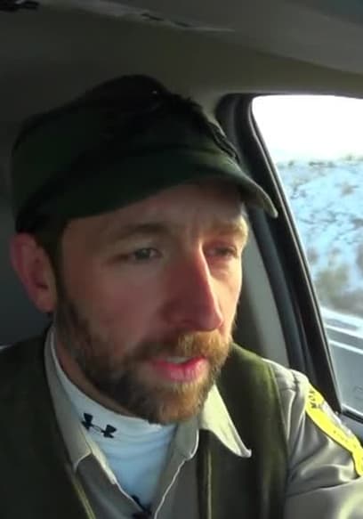 Watch Wardens S06:E16 - Long Day - Free TV Shows | Tubi