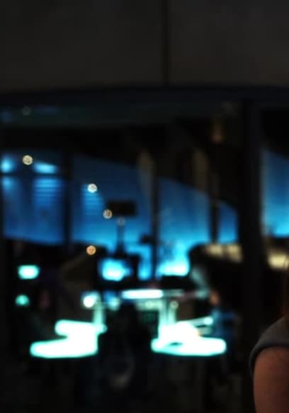 Watch Nikita S02:E16 - Doublecross - Free TV Shows | Tubi