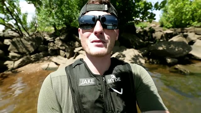 Watch Scuba Jake S02:E01 - "Watch" You Looking For? - Free TV Shows | Tubi