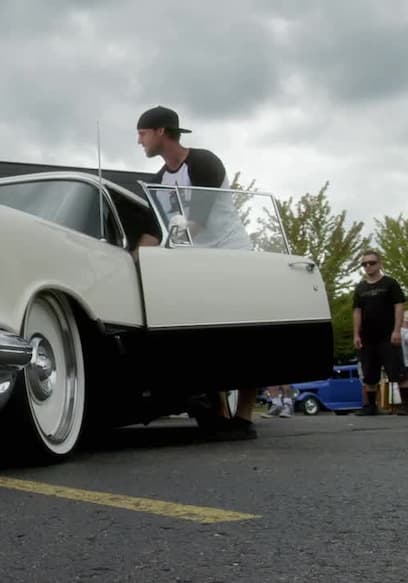 Watch Detroit Steel S01:E01 - Rockets and Robots - Free TV Shows | Tubi