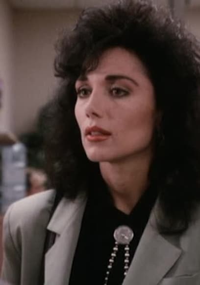 Watch Hunter S05:E01 - Heir of Neglect - Free TV Shows | Tubi