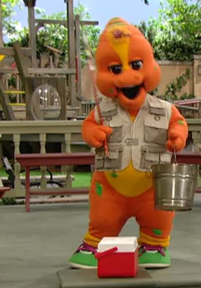 Watch Barney & Friends S10:E1010 - Winter / Summer - Free TV Shows | Tubi