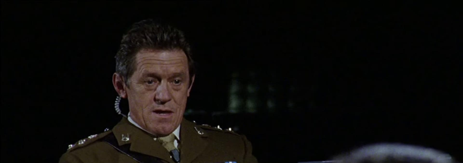 Watch Ultimate Force S04:E05 - Slow Bomb - Free TV Shows | Tubi