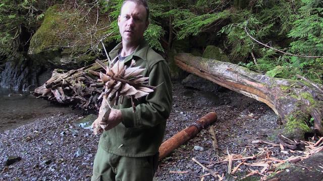 Watch Alone S02:E04 - Hunger's Grip - Free TV Shows | Tubi