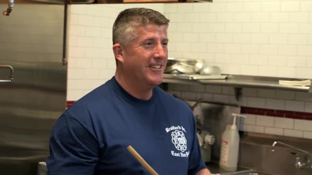 Watch Firehouse Kitchen - Free TV Shows | Tubi