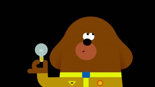 Watch Hey Duggee S02:E06 - The Collecting Badge/The Shadow Badge/The ...