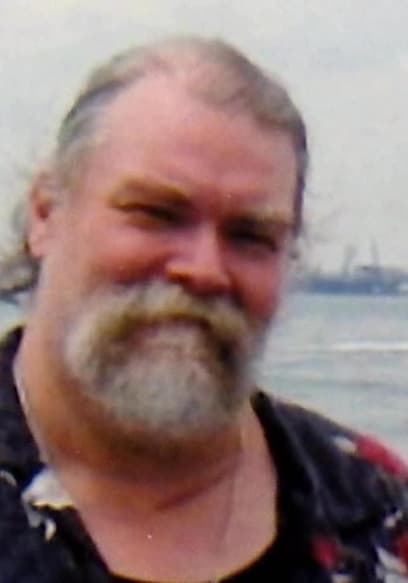 Watch Monster in My Family S02:E04 - The Craigslist Killer: Richard ...