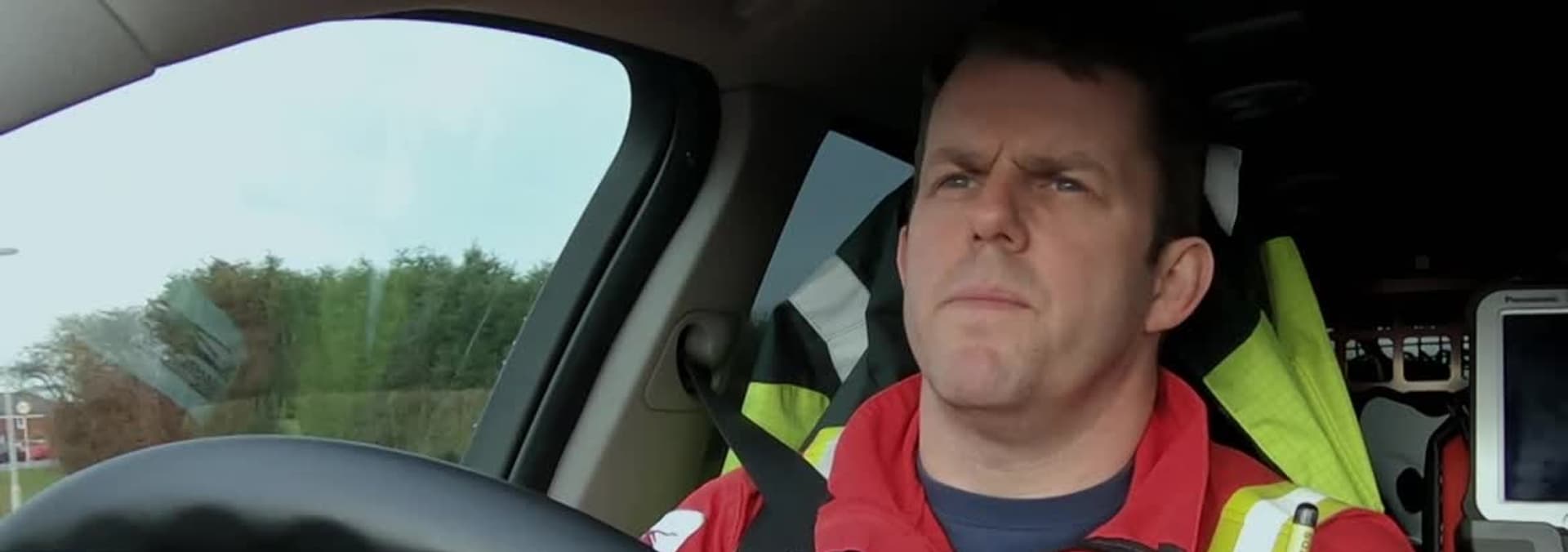 Watch Ambulance: Code Red S01:E04 - Episode 4 - Free TV Shows | Tubi